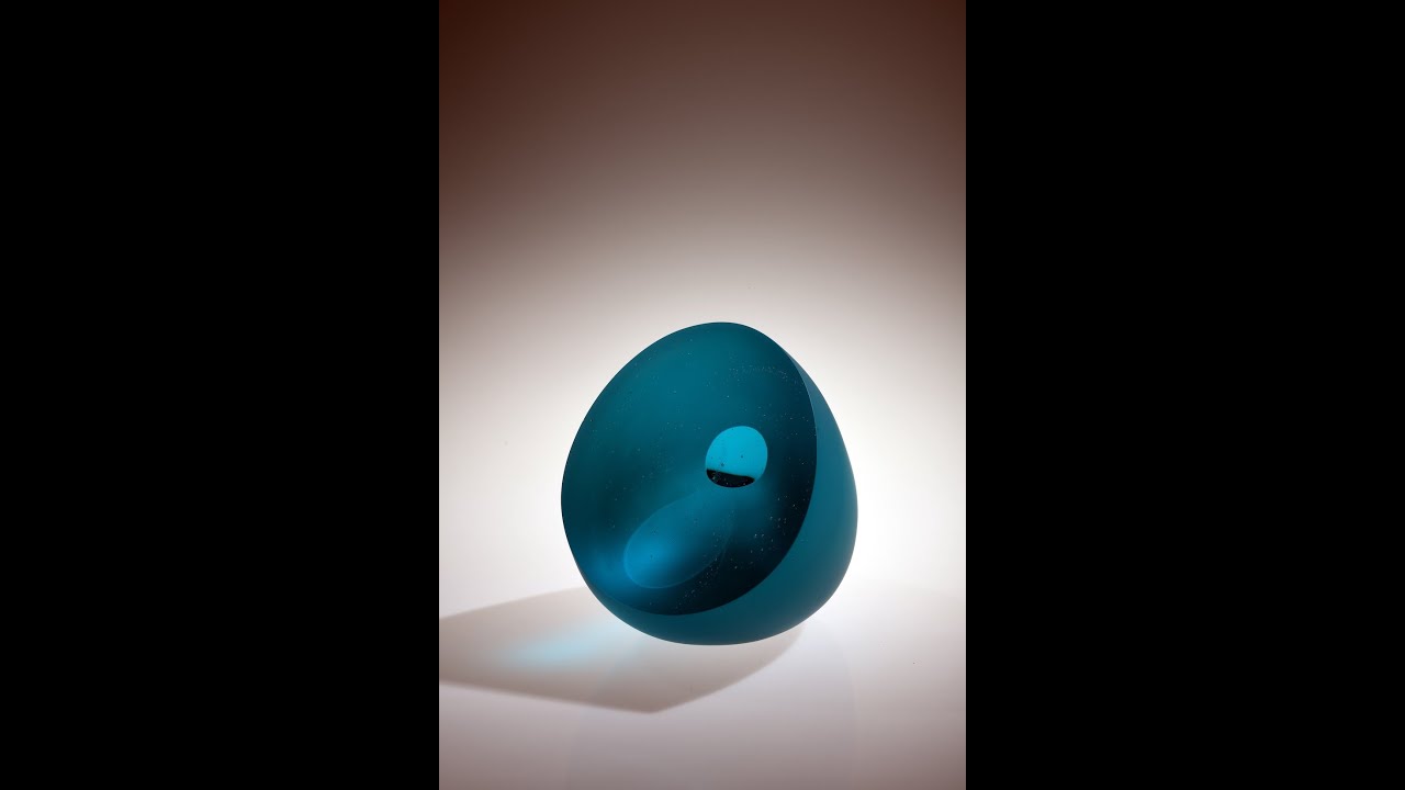 endless blue space Peter Bremers