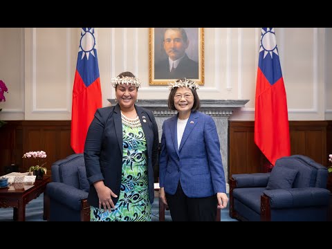 President Tsai meets Marshall Islands Minister of Foreign Affairs and ...
