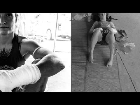 Muay Thai Photography - LOVE What My Husband is Doing