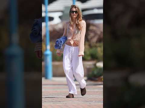 Leila George Out in Sydney #actress