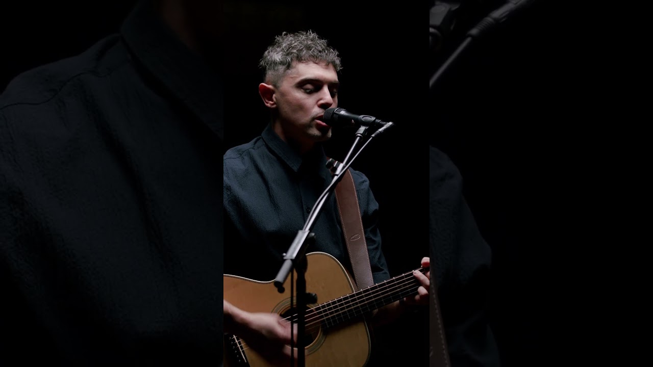 Matt | Perth Wedding Singer, DJ, and MC