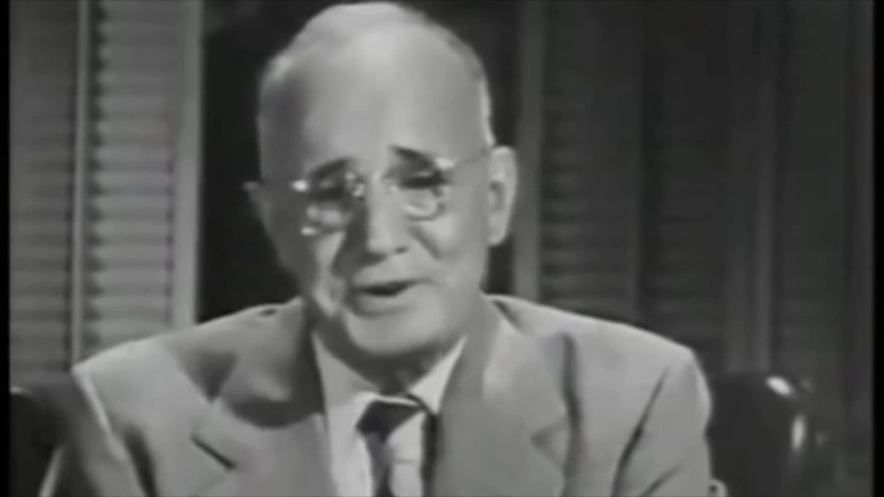 Napoleon Hill  - Mastermind Principle