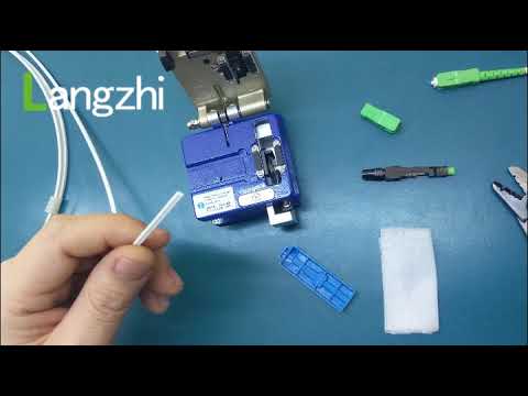 Embedded SC APC optical fiber connector installation method