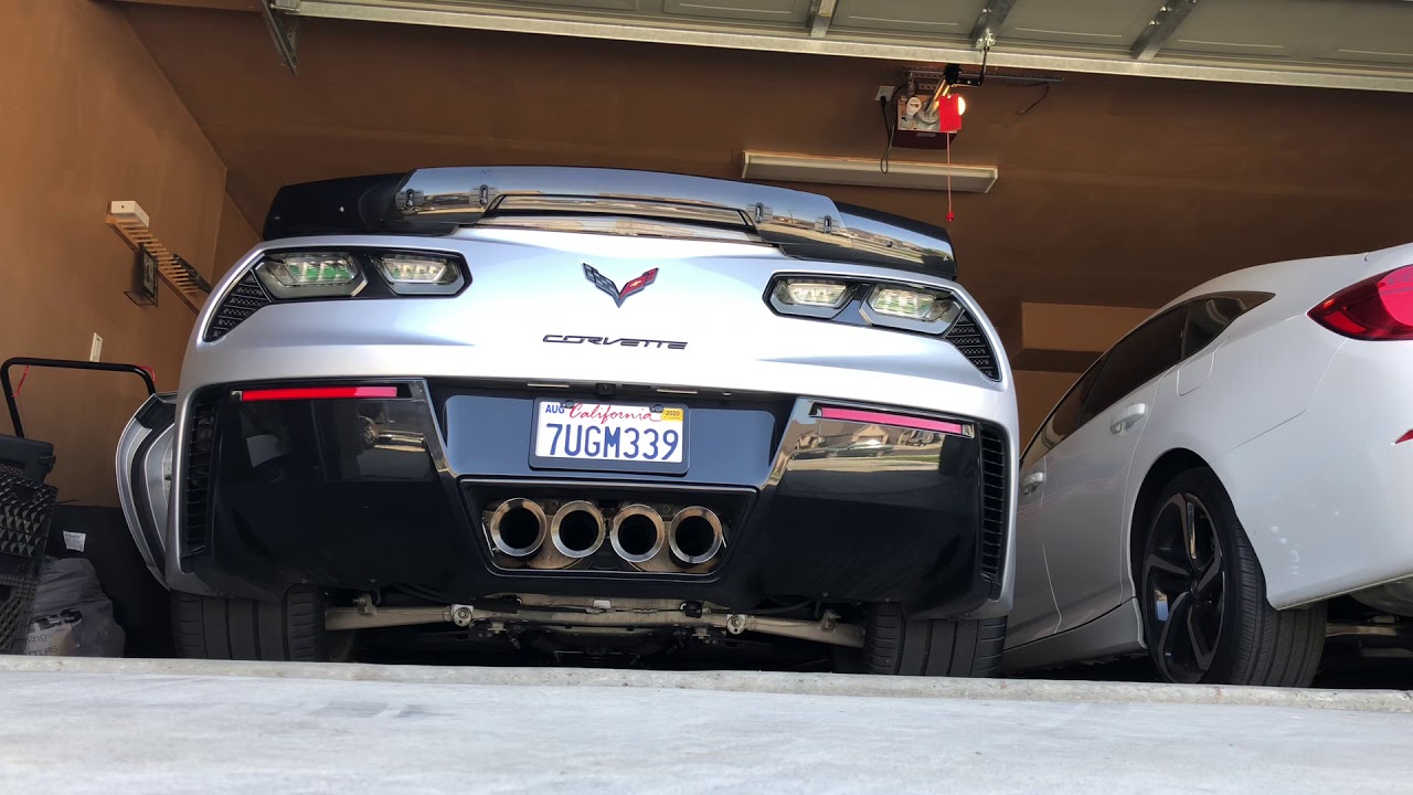 Corvette C7 Z06 COLD START *Stock*