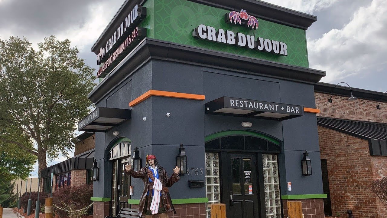 Crab Du Jour opens in Roanoke this week