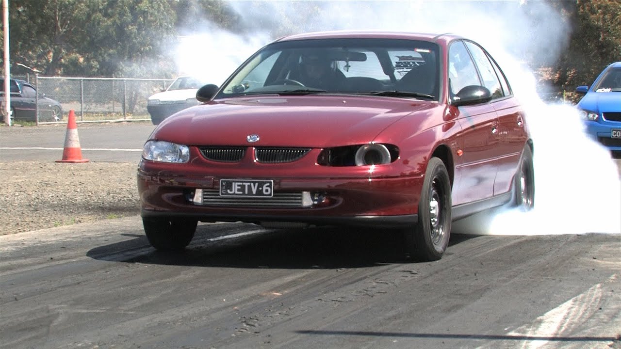 10-second V6 Commodore - JETV6