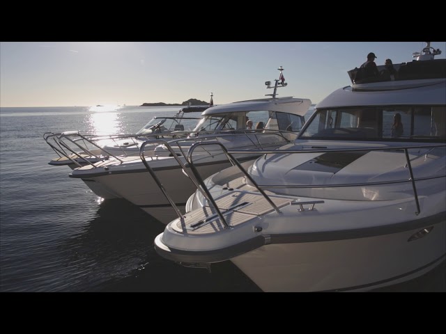 Day Boats for Sale | New & Used Day Cruisers & Launches | R...