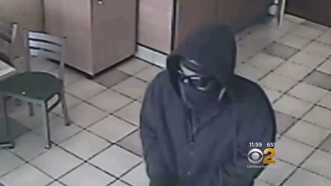 Knifepoint Robbery Suspect In Custody