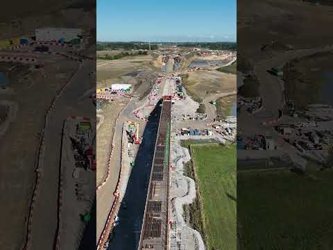 Another HS2 viaduct deck slide completed โ
#shorts