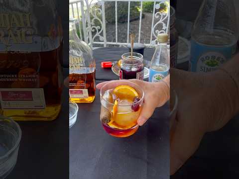 Old-fashioned Elijah Craig bourbon #FathersDay#Cocktail #Bourbon #Drink#fyp