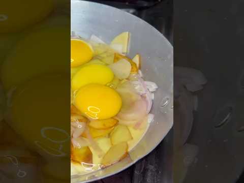 Spanish Omelette Recipe Easiest Breakfast Recipe Tortilla De Patata #shorts #omelettes #easyrecipe