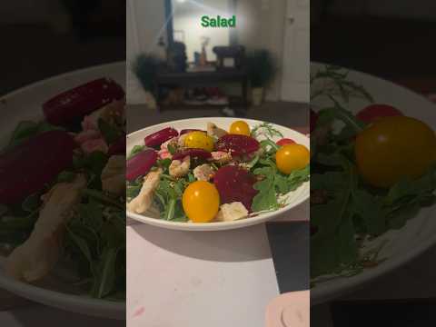 made a salad: : arugula, tomato, chicken, beets, balsamic, olive oil and furikake #eating #howto