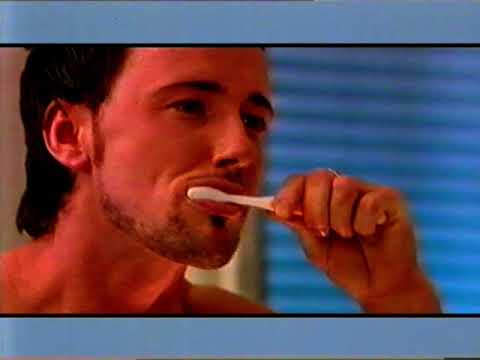 White Glo Toothpaste - TV Ad 1 - Australia 2005