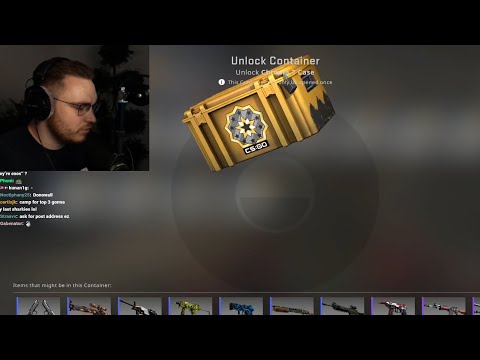 ohnepixel is opening cases while playing danger zone