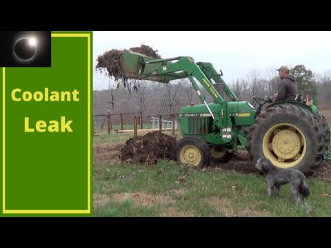 John Deere 2240 Water Pump
