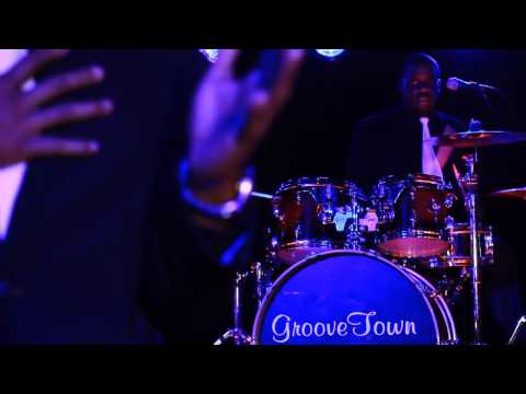 GrooveTown Band | Wedding Bands - The Knot
