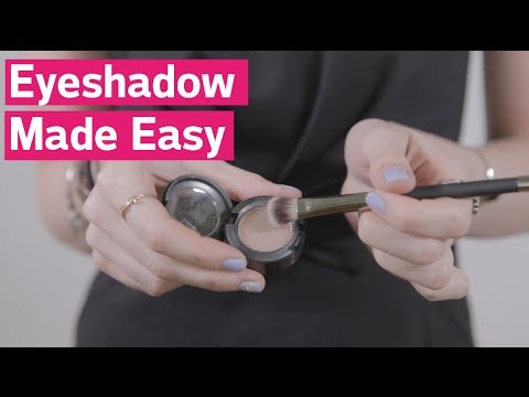 Easiest-Ever Eyeshadow