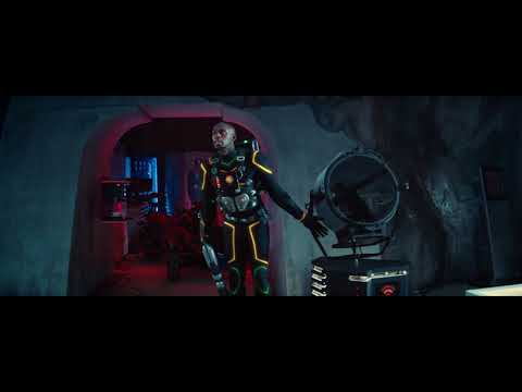 Switch to Super: Bolt Signal TV Ad with Audio Description | Virgin Media