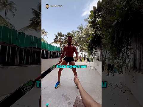 Tiger Shroff Playing Cricket With Akshay Kumar #bollywood #tigershroff #akshaykumar #tomford