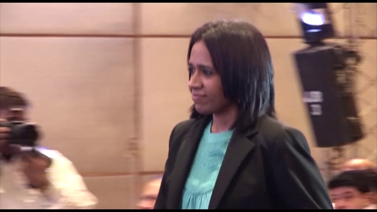 Dr. Premila Naidu, Small Bites got recognized at  Prime Time National Dental Excellence Awards, 2014