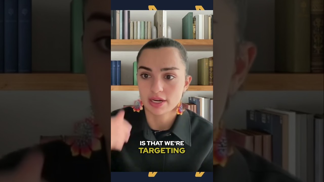 Startup Accelerator: Speed, Customers, and Money - The Secret #shorts