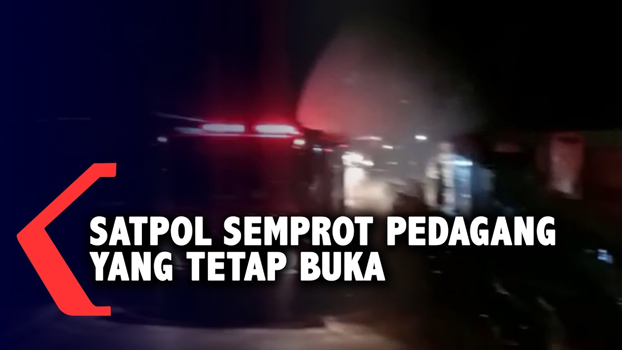 Cegah Penyebaran Covid-19, Pedagang Bandel Di Gunungsitoli Disemprot Air