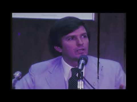Dr Matthews, HEW Secretary Speakes at a News conference in Dothan, AL
