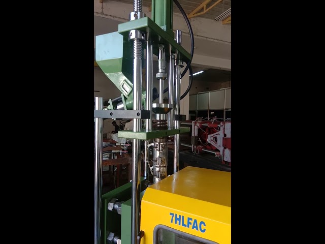 Plunger Type Plastic Injection Moulding Machine - Plunger Type ...