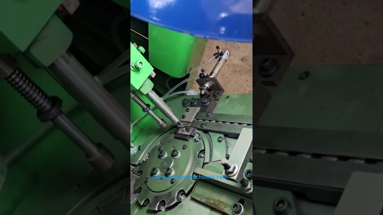 Nut washers automatic locking crimping  assembly machine
