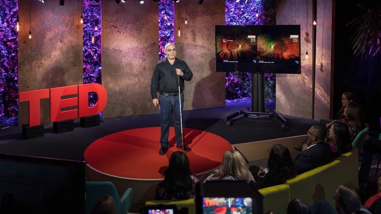 What losing my vision taught me about access | Luis Perez