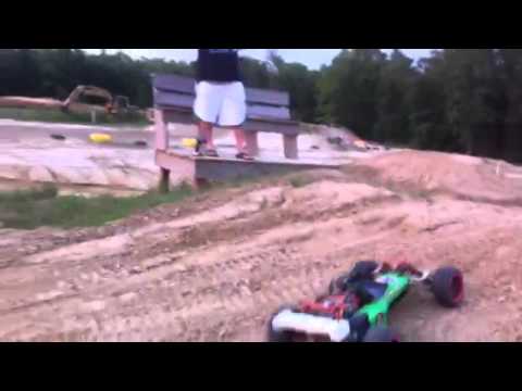 Hpi baja 5b Dixieland NC track clears a motocross track jum