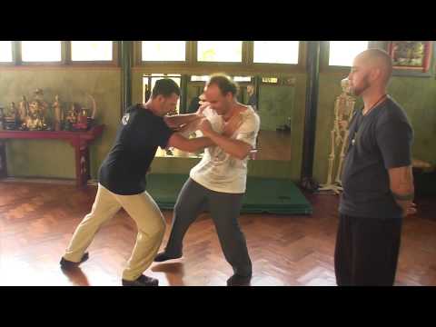 Don't brace, song - Teaching Moments with Sifu Adam Mizner