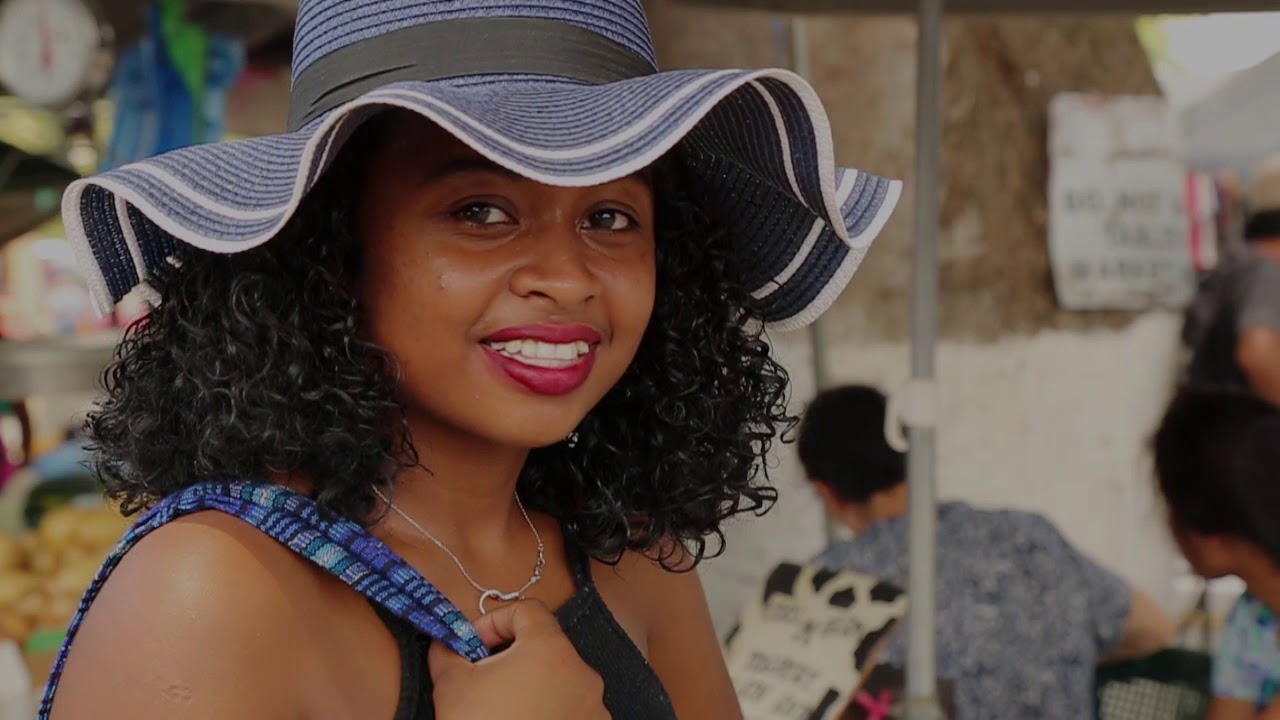 Choose To Refuse Single Use Plastics