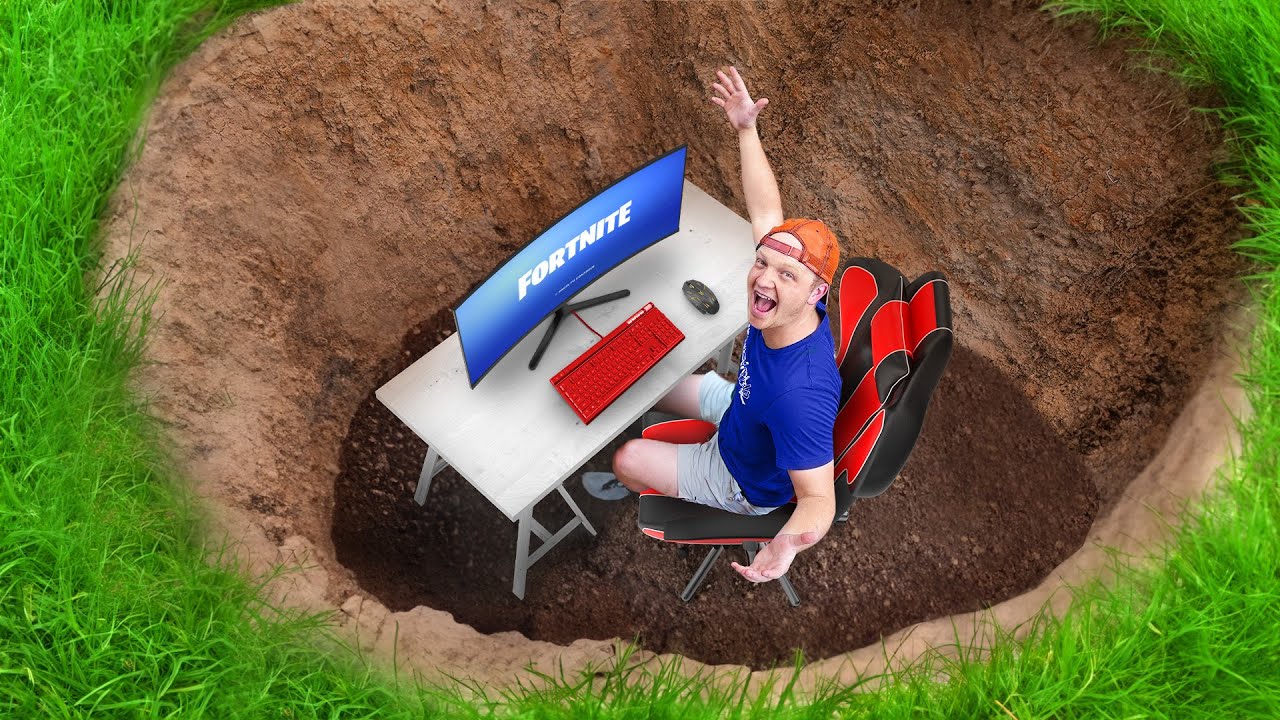 Secret Gaming Base Buried Alive!