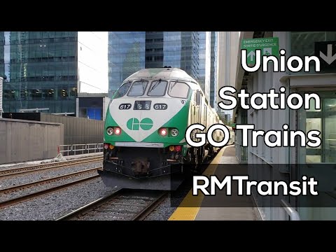 Union Station GO Trains