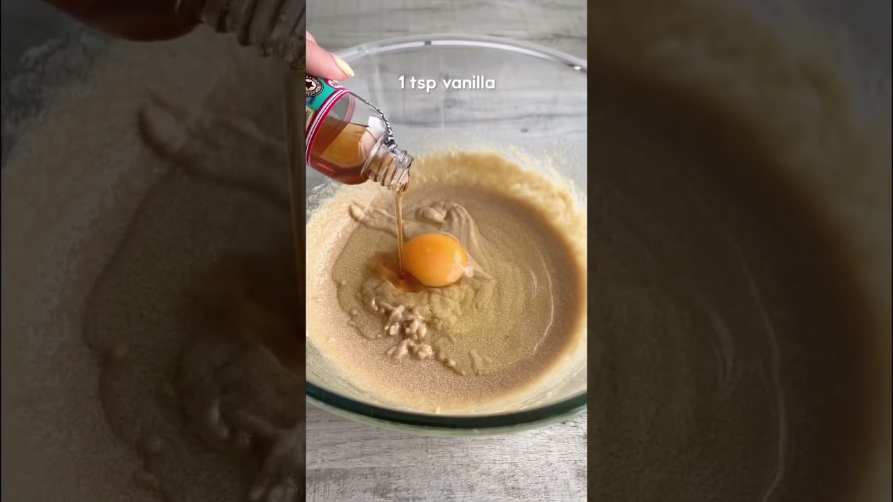 Super easy chocolate cookie recipe. #dessert #desserts #food #chocolate #yummy #cookies #easyrecipe