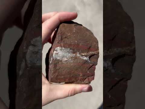What does Iron Ore Look Like?