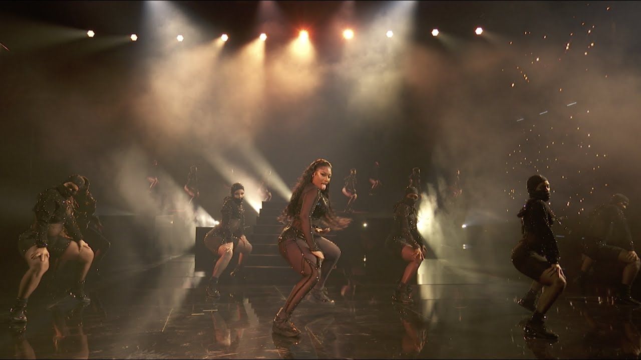 Megan Thee Stallion - Body [AMA Performance 2020]