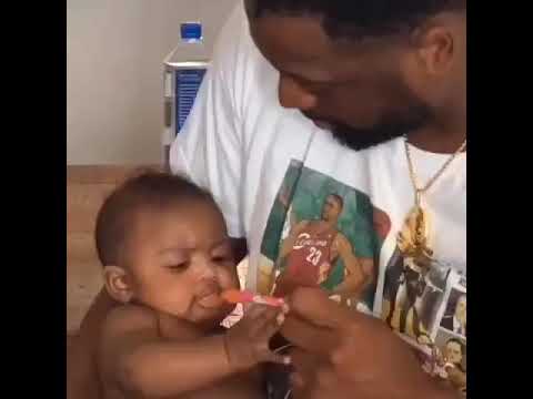 Dwayne wade on daddy duties with him and Gabrielle Union-Wade’s daughter Kaavia James Union