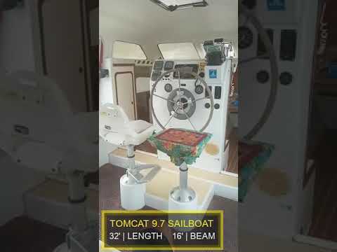 TomCat 9.7os Sailboat for auction on Harbor Shoppers