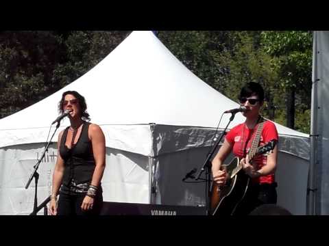 Butterfly Boucher performs with Sarah McLachlan singing backing vocals at Lilith Fair 2010 HD