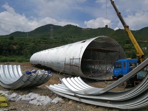 Production process of steel corrugated culvert pipe