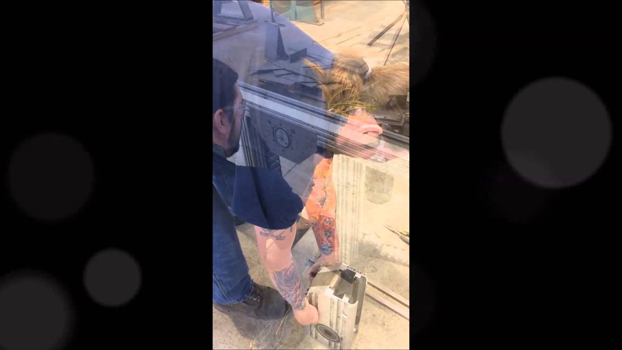 2060 Conveyor beam cleaning