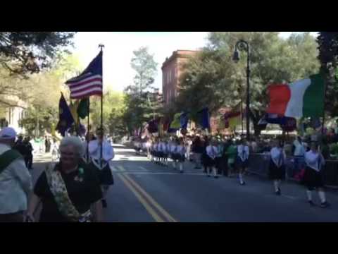 Parade Grand Marshal arrives