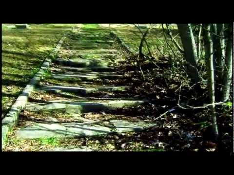 Creepy Cemeteries In Indiana That Will Haunt Your Dreams