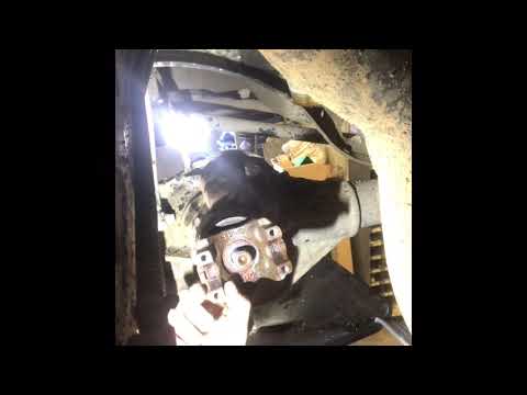 Front differential pinion seal. 2012 Ford F-250 6.2L 4X4