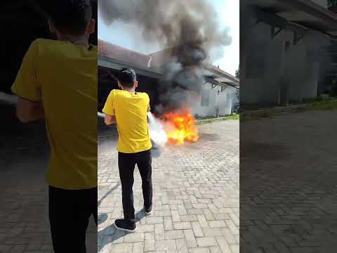 Pelatihan Penanggulangan Bencana dan Simulasi Code Red RSUD Kabupaten Jombang
