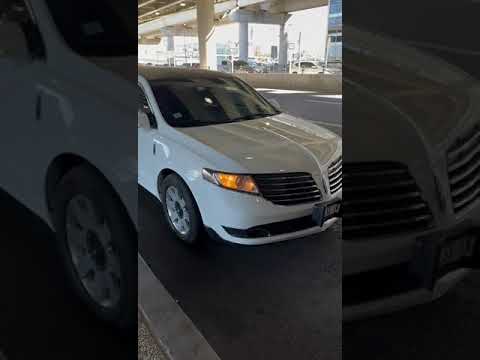 King And Queen Limo NYC! JFK Airport Stretch Limo #limoservice #jfkairport #newarkairport #nyclife
