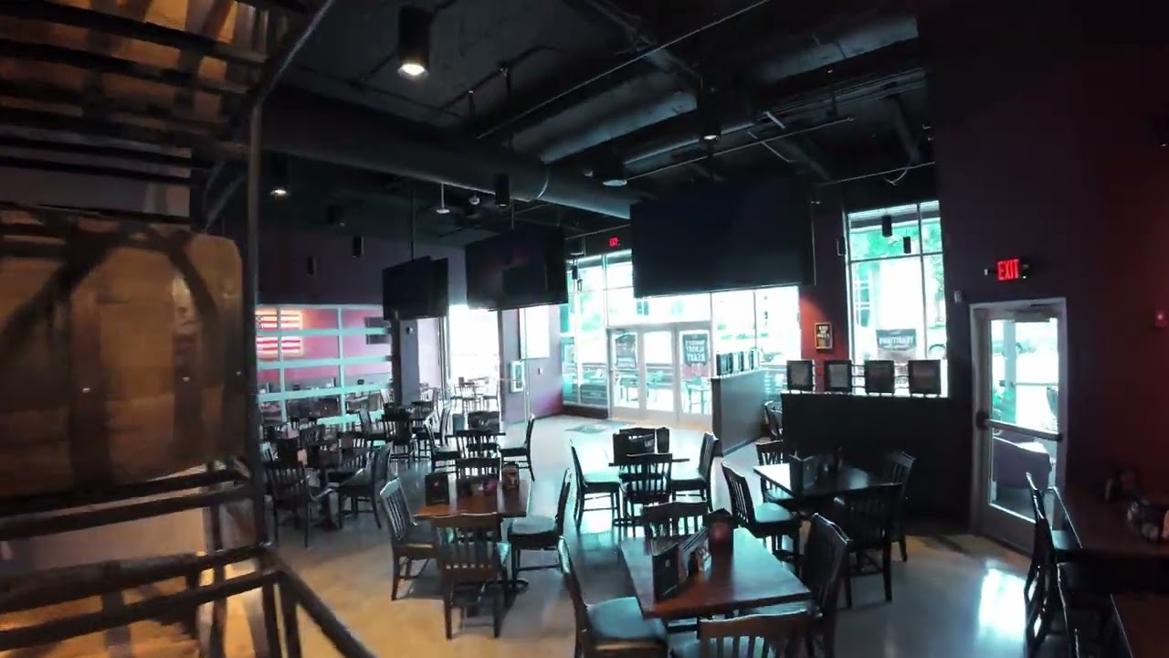 Big Whiskey's Restaurant & Bar - Owensboro, KY - Drone Fly Through