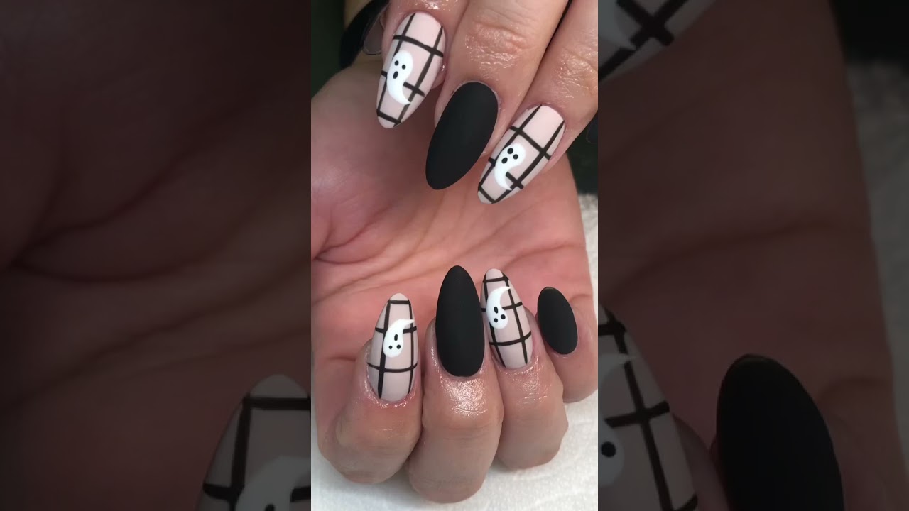 Almond Halloween nails 👻 #halloweennails  #halloweennails2022